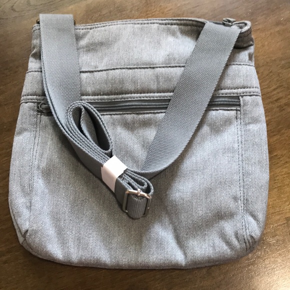 thirty-one | Bags | Thirty One Organizing Shoulder Bag New | Poshmark